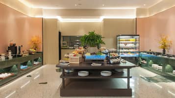 Café da manhã com buffet todos os dias (CNY 68 por pessoa)