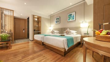 Quarto Duplo Comfort | Secretária, quartos insonorizados, ferro/tábua de engomar, Wi-fi grátis