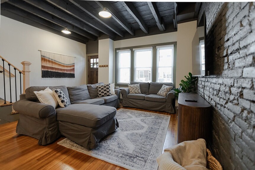 Quaint Townhome On Queen - Lancaster