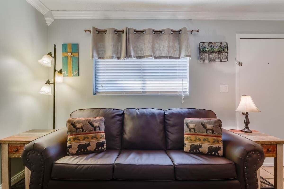 Powder Peak 115-heart Of Gatlinburg-sleeps 4 - Gatlinburg, TN