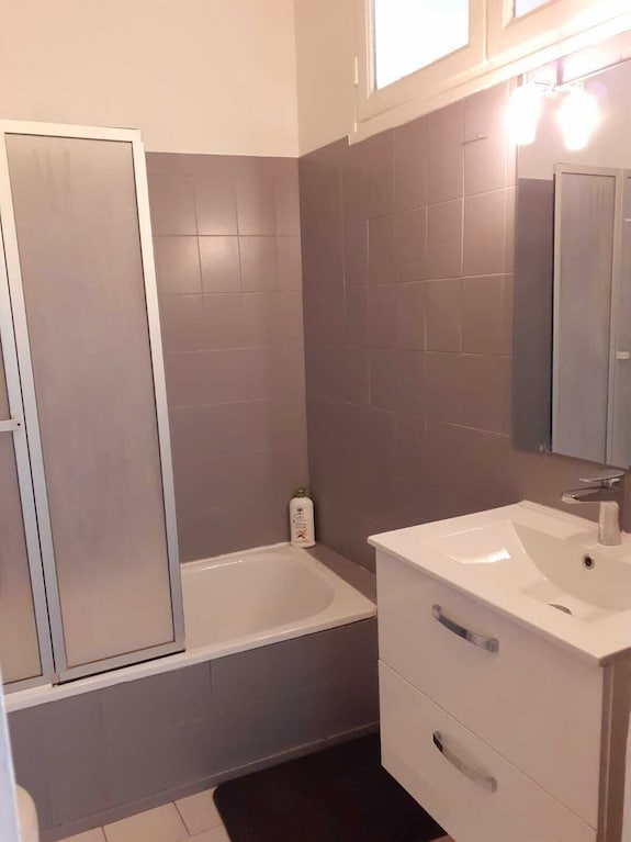 French Cocoon - Fayence