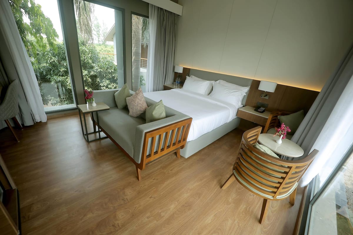 Quarto superior, 1 cama King | Wi-Fi de cortesia