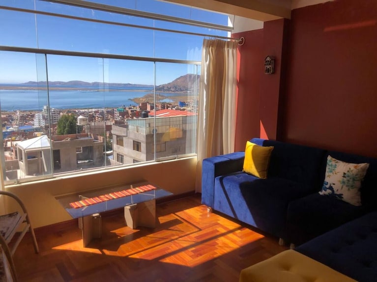 Vista Al Lago, Confort, Calefacción, Estac. 11 Per - Puno