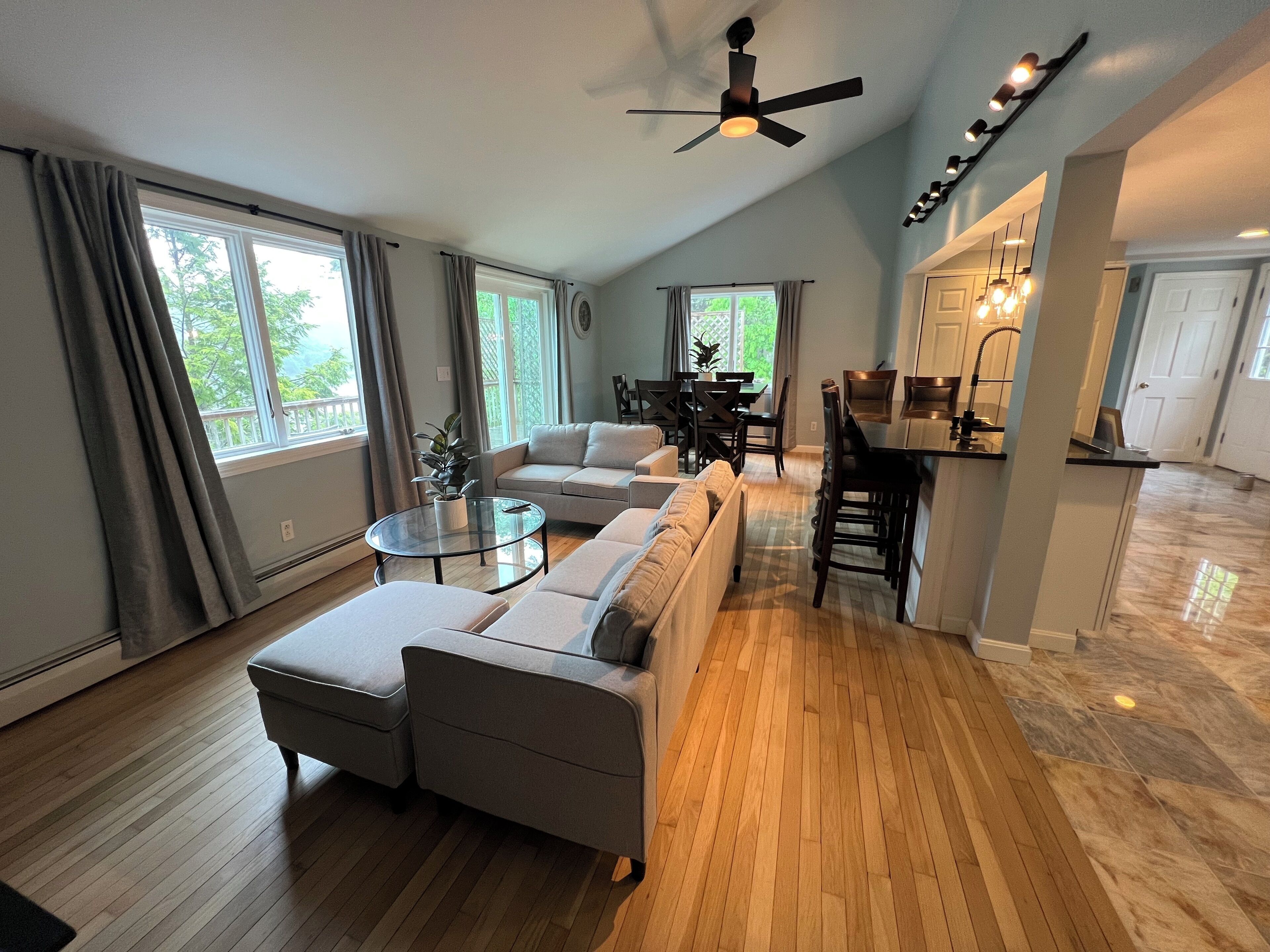 Ocean Front 3-bedroom Home W/ 2 Large Decks W/ Water Views In Brunswick W/ Wifi - Brunswick, ME