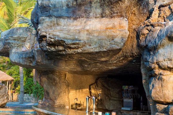 5 piscinas exteriores