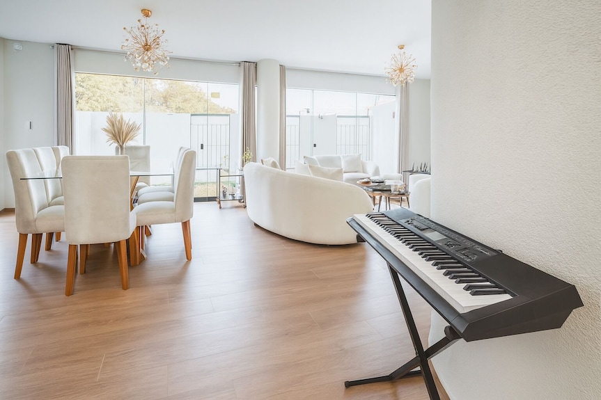 Fast Wifi, Jacuzzi, Washer & Dryer, Bbq, 4br, High Security, Stylishly Designed - Arequipa