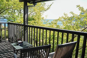 Quarto casal luxo, sacada, vista para o mar | Vista para praia/oceano