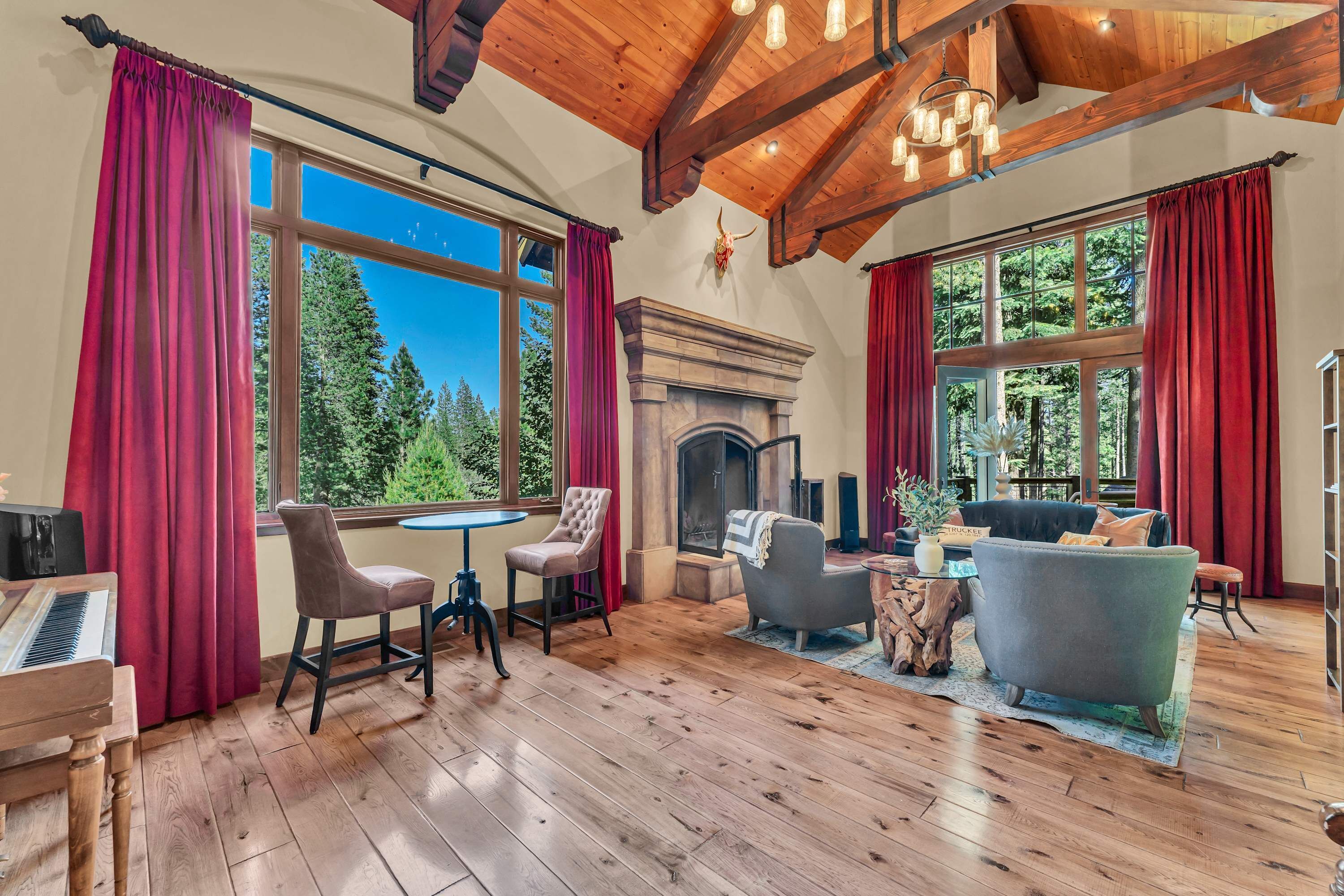 Star Haven | Game Room + Forest Views - Truckee, CA