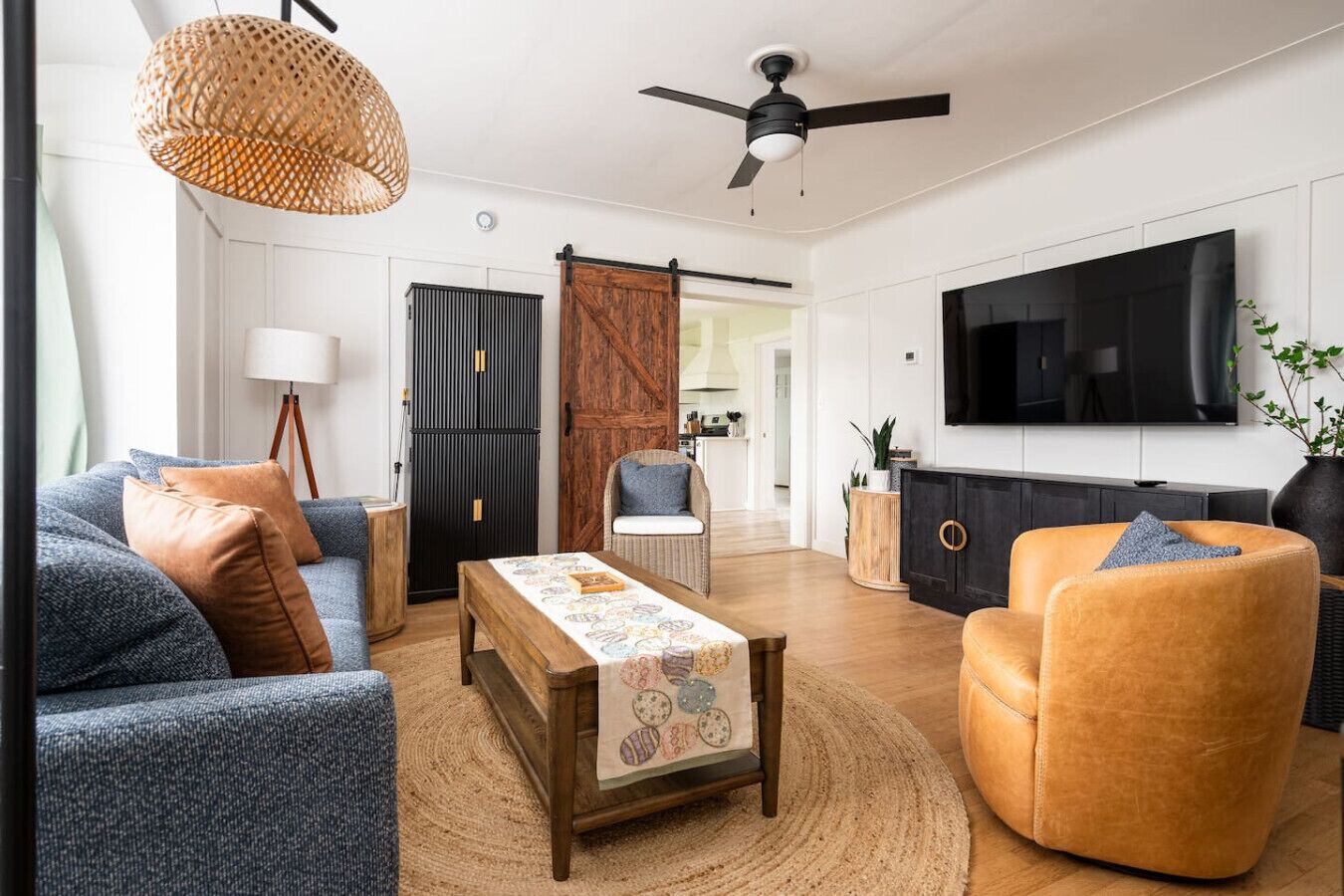 Renovated Cityside Farmhouse, Garden/historic Barn - Grand Rapids, MI