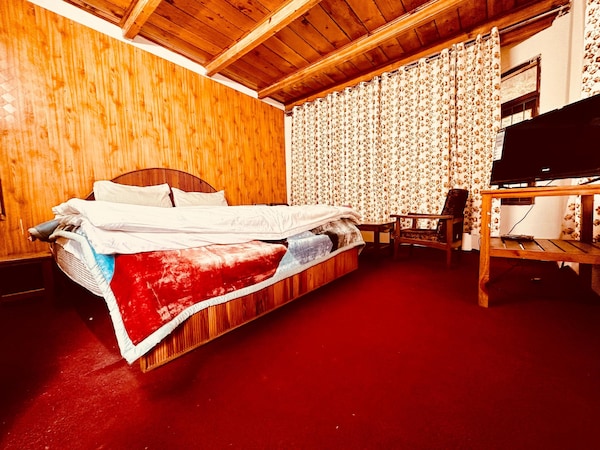 Hotel Daulat - Manali
