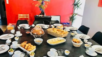 Pequeno-almoço continental diário incluído