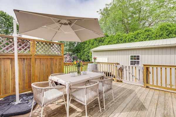 Walk To Downtown: Wakefield Haven Near Beaches - Exeter, RI