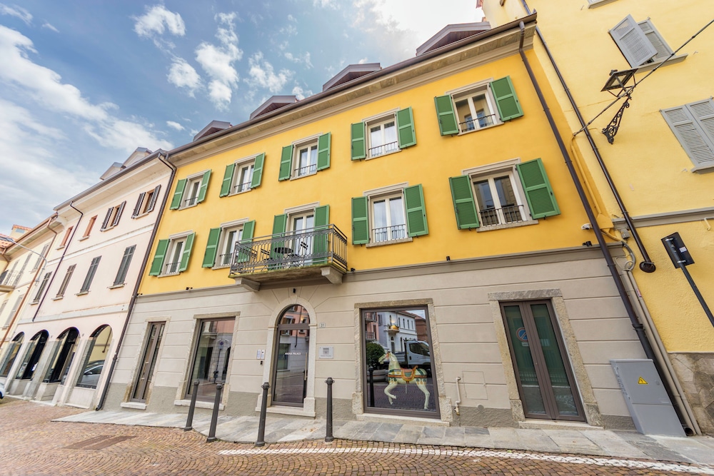 Arona Palace - Lake Maggiore