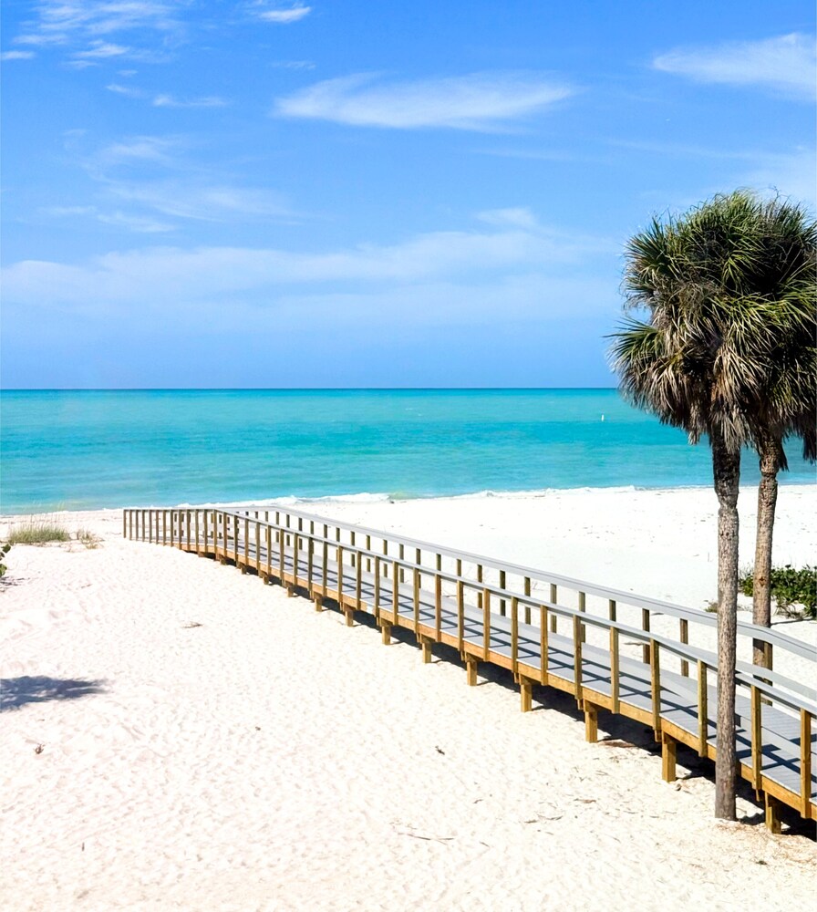 Shalimar Beach Resort - Sanibel Island, FL