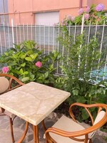 Estúdio, 1 cama de casal, varanda | Terraço/pátio