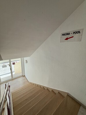 Estúdio, vários quartos, acessível, fumadores | Interior