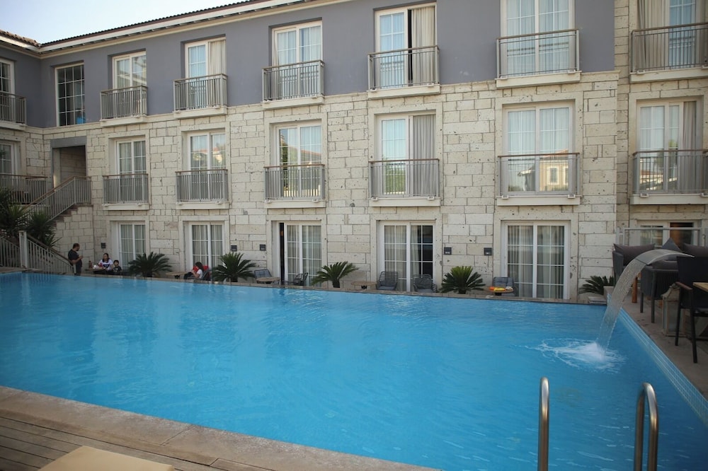 Alalucca Hotel - Çeşme