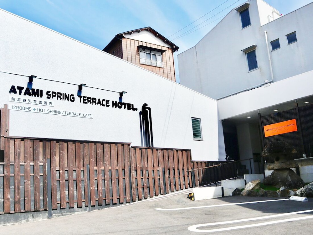 Atami Spring Terrace Hotel - Atami