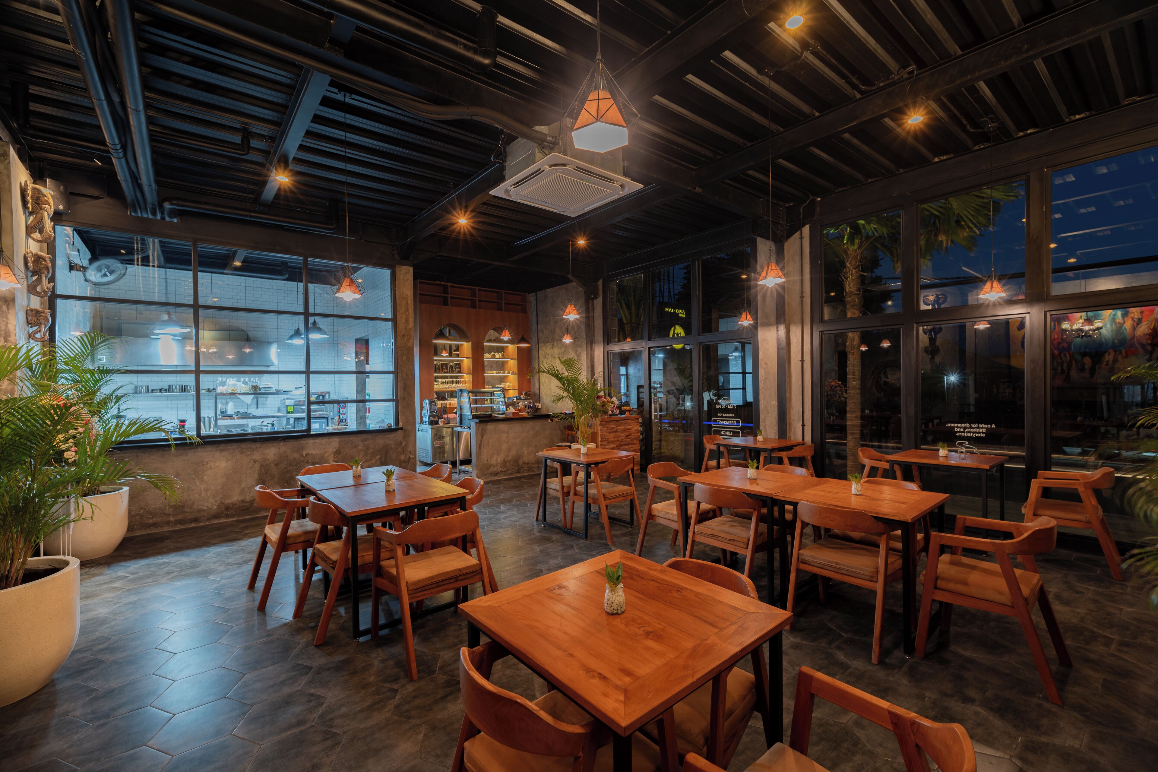 Cofre no quarto, cortinas/cortinados opacos, quartos insonorizados 