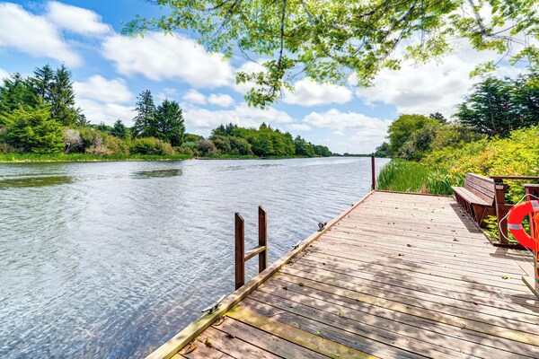 Morning Hikes & Beach Nights: Canalfront Condo! - Westport Light State Park, Westport