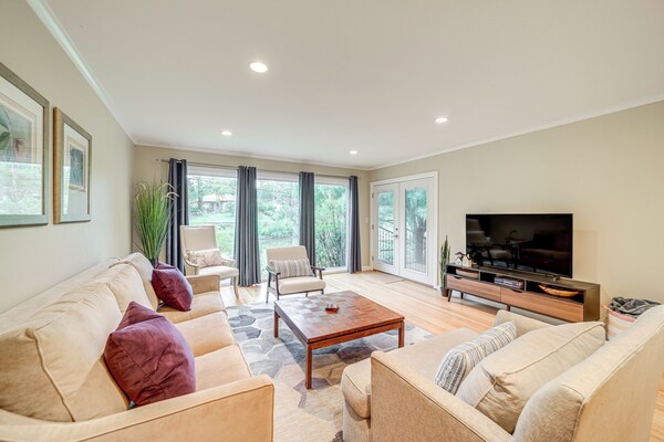 6 Mi To Dtwn: Waterfront Home In Tulsa! - Tulsa, OK