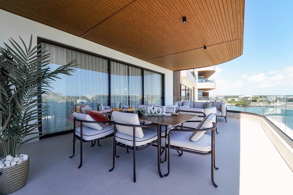 Marina Garden 2 Bedroom Apartment With Picuzzi - Punta Cana