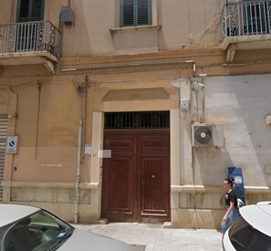 Entrada do alojamento