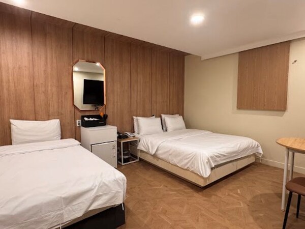 Film37.2hotel - Incheon