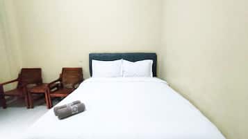 Quarto casal luxo | Escrivaninha, espaço de trabalho para notebook, Wi-Fi de cortesia