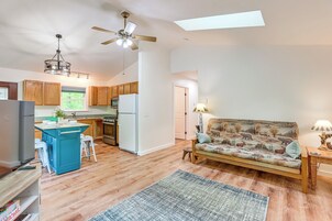 Casa (2 Bedrooms) | Interior
