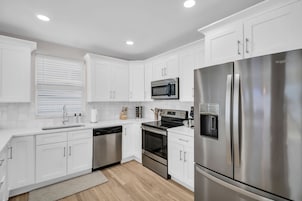 Casa | 4 quartos, acesso à internet de alta velocidade