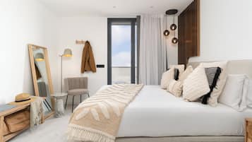 Apartamento, 2 quartos, sacada | Cofres nos quartos, quartos à prova de som, Wi-Fi de cortesia