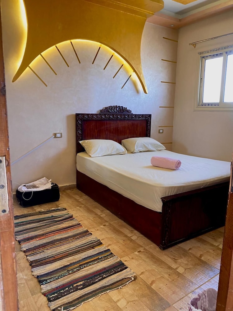 Dahabiya 2-bedroom Private residence - Sea View rooftop in Assala ...
