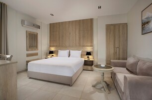 Wi-Fi de cortesia, roupa de cama