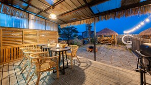 Quarto básico, 2 quartos (River (Ocean View / BBQ)) | 2 quartos, Wi-Fi de cortesia