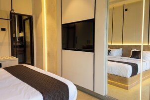 Suite-Estúdio Comfort | Minibar, Wi-fi grátis, roupa de cama fornecida