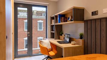 Wi-fi grátis, roupa de cama fornecida