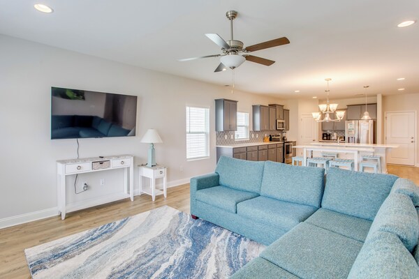 Fish, Swim & Unwind: Retreat In Ocean Isle Beach! - Sunset Beach, NC