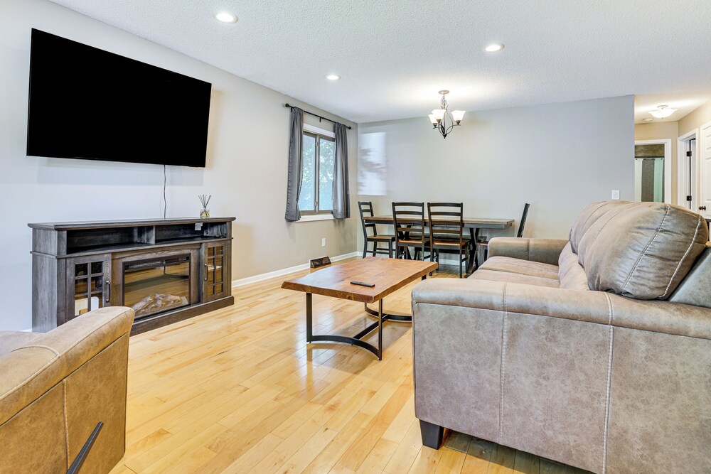 8 Mi To Central Minneapolis: Modern Home W/ Yard - 미네소타