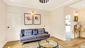 Casa | Sala | Televisor de 30 polegadas com canais digitais