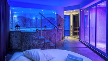 Sauna, banheira de hidromassagem, banho turco