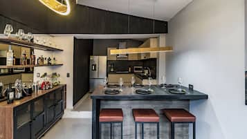 Apartamento Deluxe | Sala de jantar