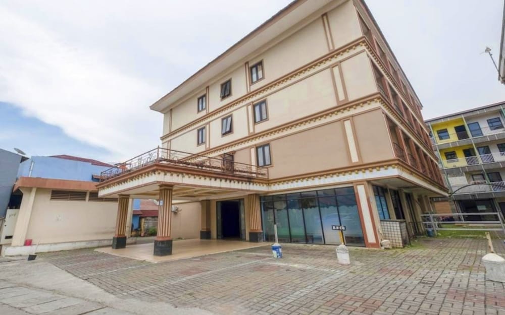 Nusantara Comfort Residence By Reccoma - Cibubur