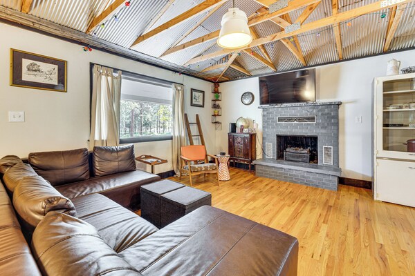 1 Mi To Town: Woodland Park Home W/ Yard! - Woodland Park, CO