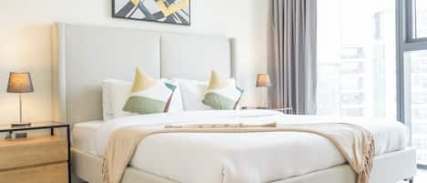 Apartamento superluxo, sacada, vista para a cidade | Wi-Fi de cortesia