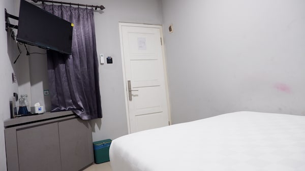 Hotel With Ok - Cakarta