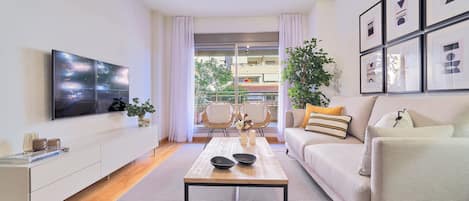 Apartamento Familiar, 3 quartos | Sala de estar