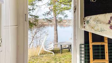 Casa | Vista para a água