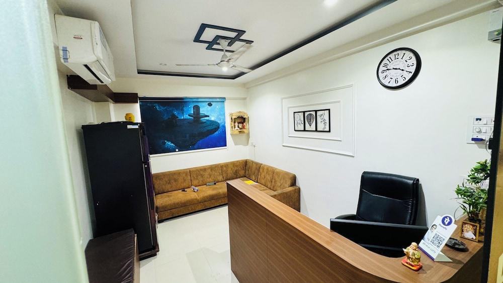 Hotel Palladium - スラト