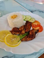 Café da manhã com buffet grátis todos os dias
